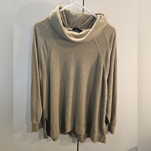 Jane and Delancey | Sweaters | Jane And Delancey Taupe Ribbed Cowl Neck ...